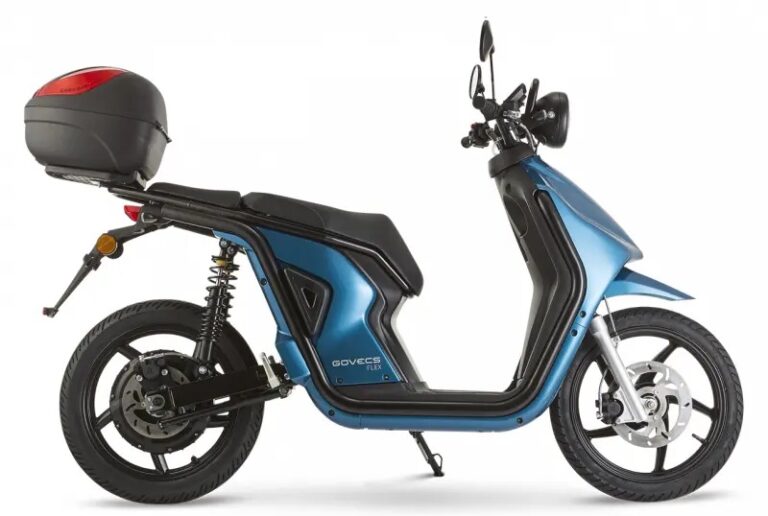 Govecs Flex 2.0 E-Roller mit 110 km Reichweite und 2 Akkus - e-Roller.com
