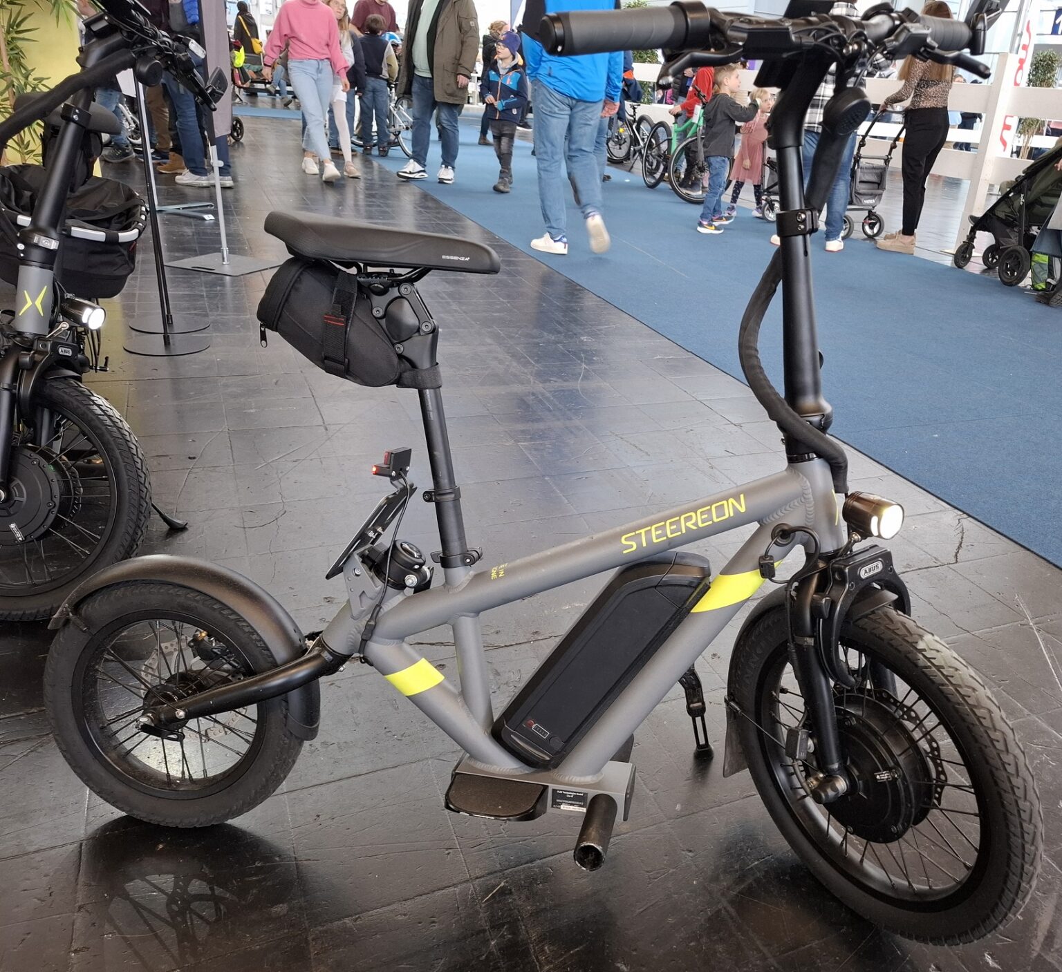 Steereon E-Scooter und E-Bikes im Test | lohnt der sich?